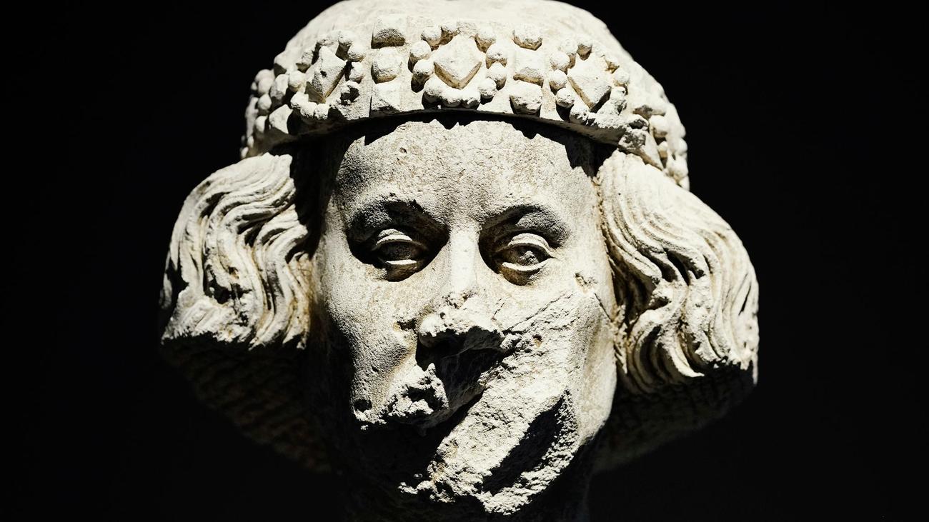 Geschichte: Mannheimer Ausstellung zeigt weite Welt der Normannen | DIE ...