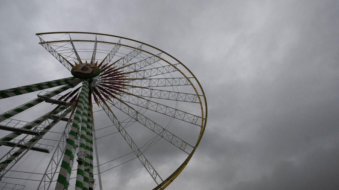 Volksfest: Wasen: Schausteller haben Personalmangel und hohe Kosten ...