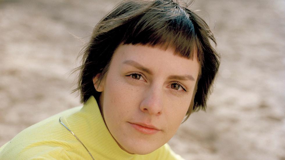 Literatur: "Die Kriegerin": Autorin Helene Bukowski mit zweitem Roman ...