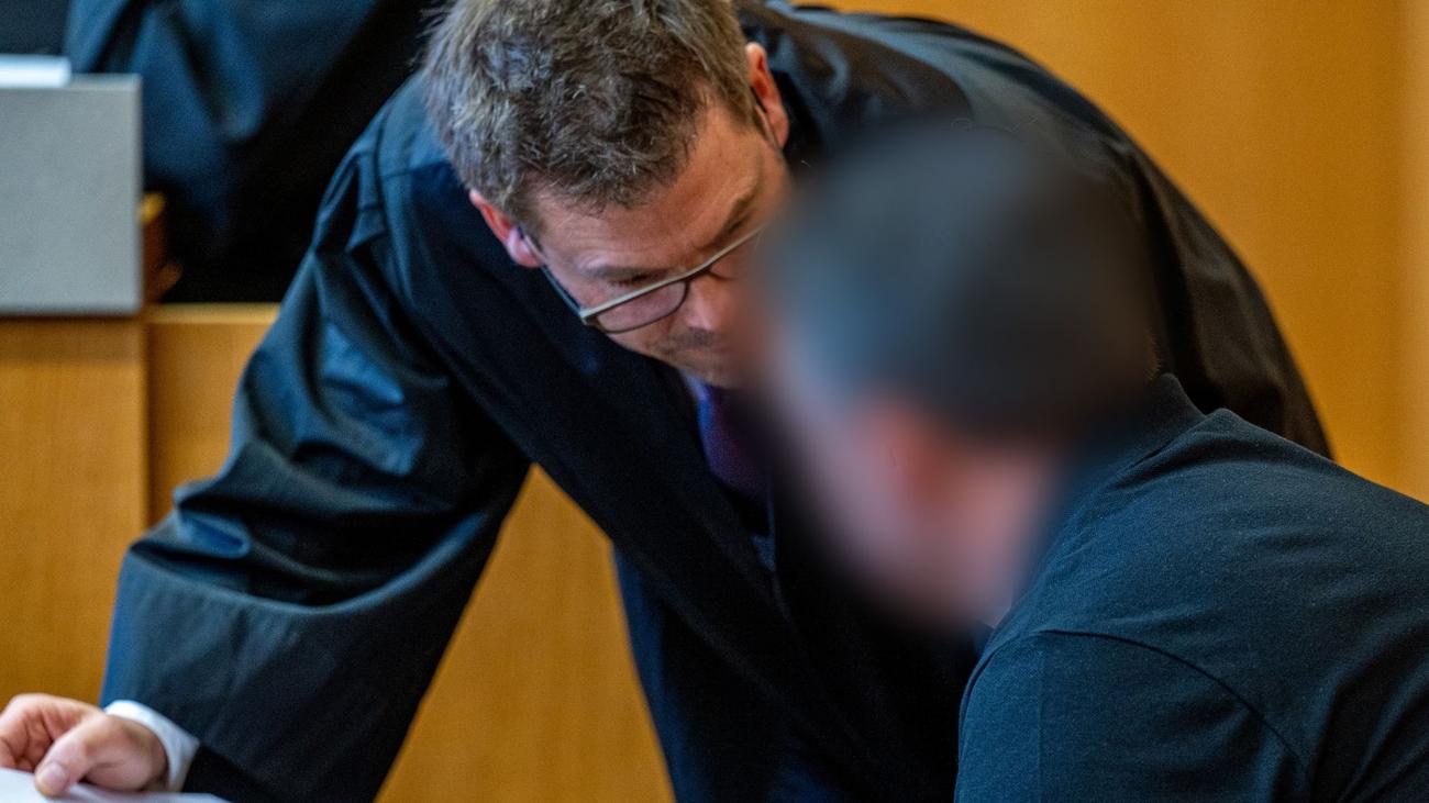 Landgericht Landshut: Mann wegen 56-fachen Mordversuchs an Geflüchteten ...