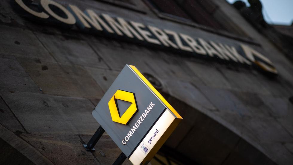 Banken: Commerzbank: Cybersicherheit eines der wichtigsten Themen ...