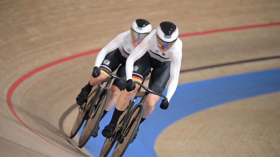 Titelkämpfe in Frankreich: Nächstes Gold winkt: Hinze und Friedrich im ...