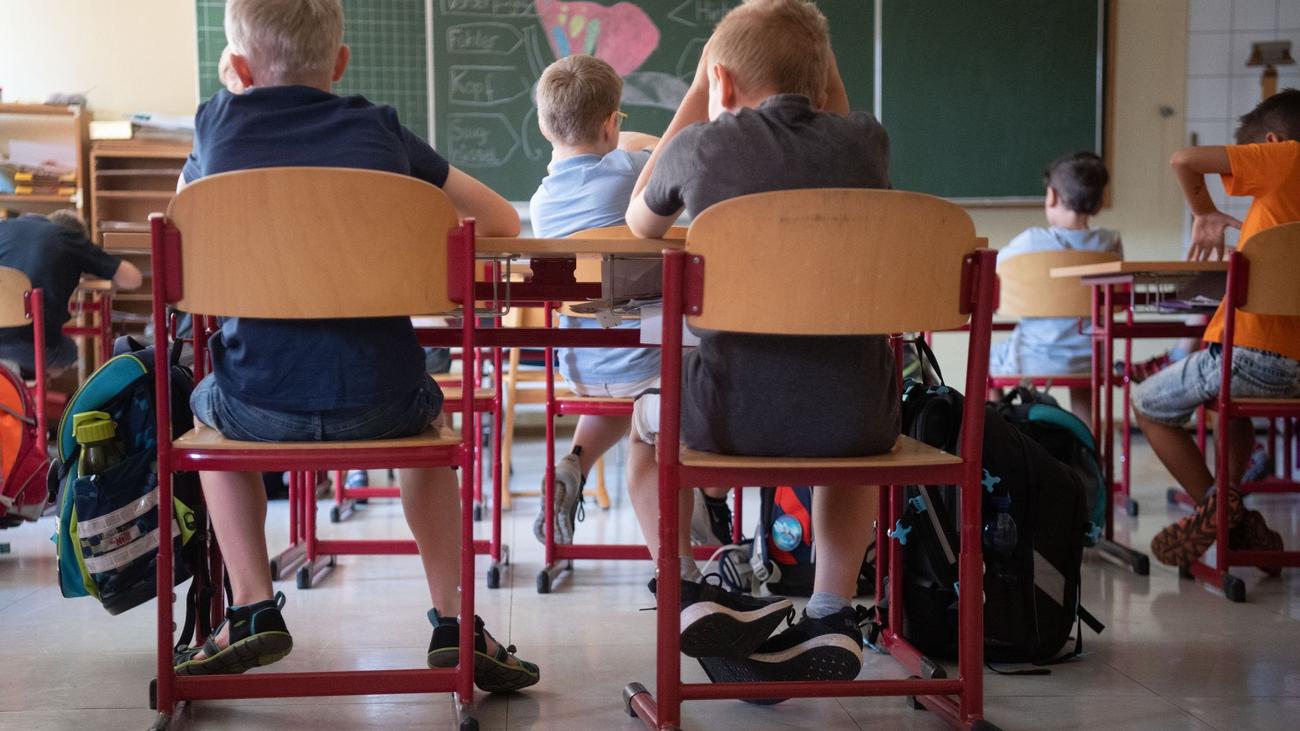 Bildung: Esken fordert bei Schul-Förderung Tempo von Stark-Watzinger ...