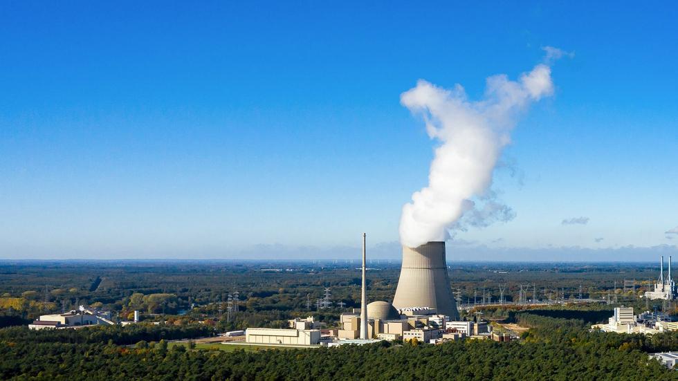 Energie: Grüne kündigen gründliche Überprüfung von AKW Emsland an | ZEIT ONLINE
