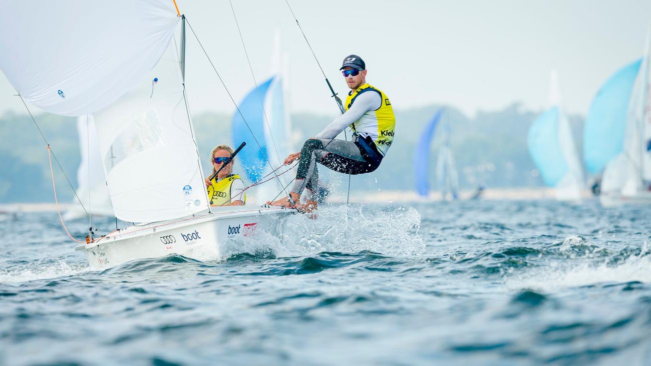 Segeln: 470er-Mixed-WM: Wanser/Autenrieth segeln WM-Gold entgegen ...