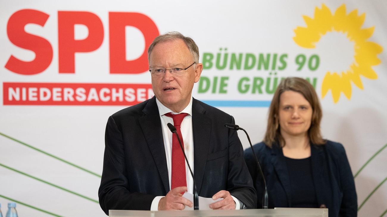 Koalition: Rot-Grün kündigt paritätisch besetztes Kabinett an | ZEIT ONLINE