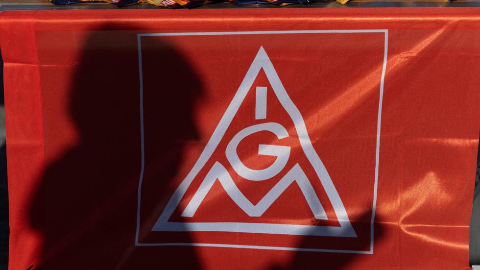 Metallindustrie: IG Metall NRW will Übernahme von Pilotabschluss aus ...