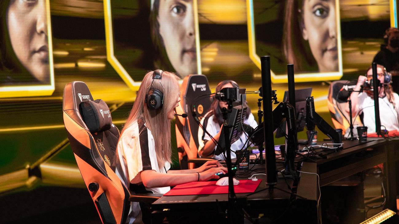 Für Frauen und Nonbinäre: Riot Games: 2023 kein "Game Changers" für LoL ...