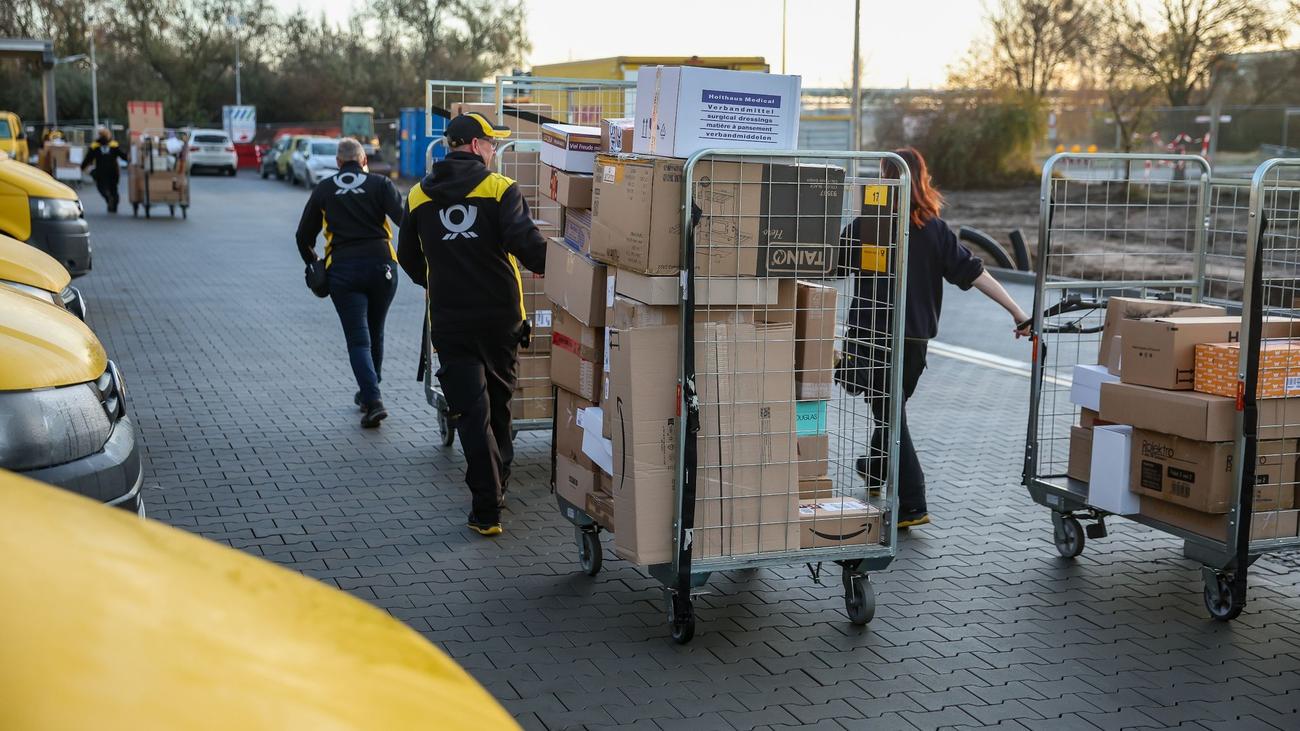 Anhalt-Bitterfeld: Deutsche Post DHL nimmt neuen Zustellstützpunkt in ...