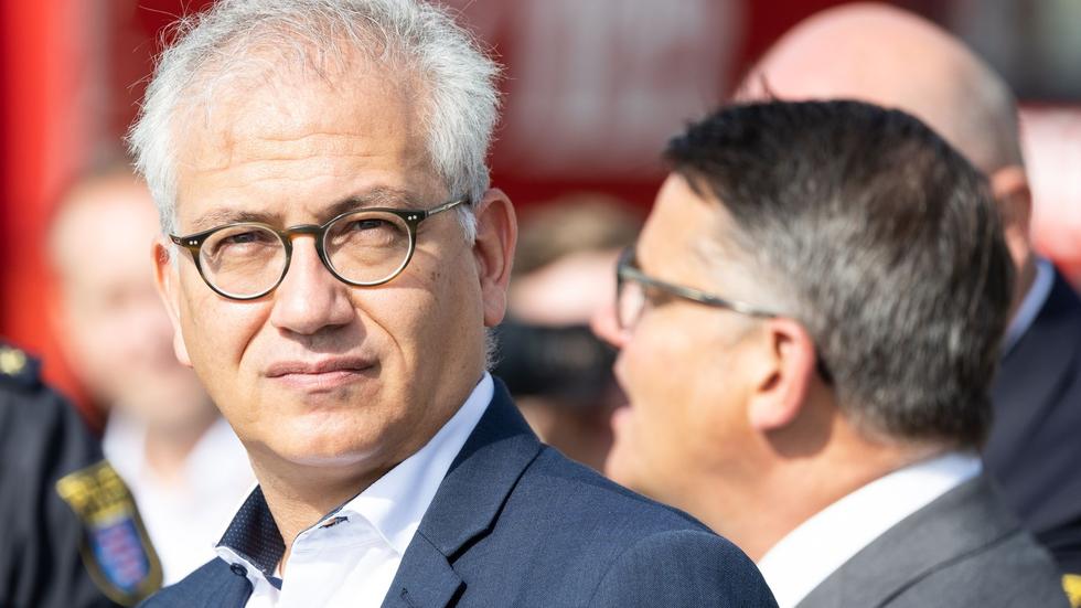 Klimaschutz: Al-Wazir: 49-Euro-Ticket ist "riesiger Fortschritt" im ...