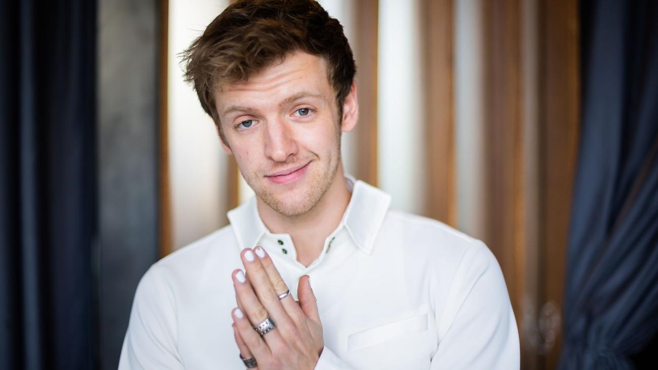 Leute: Schauspieler Timur Bartels: Zu Weihnachten gehört auch Chaos ...