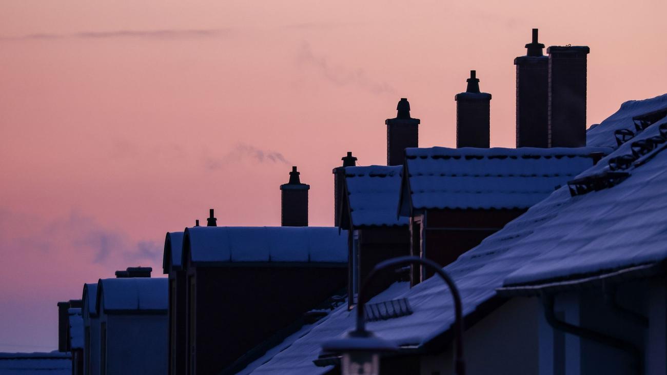 Energie: Wiederinbetriebnahme von Holzöfen zeitlich begrenzt möglich ...