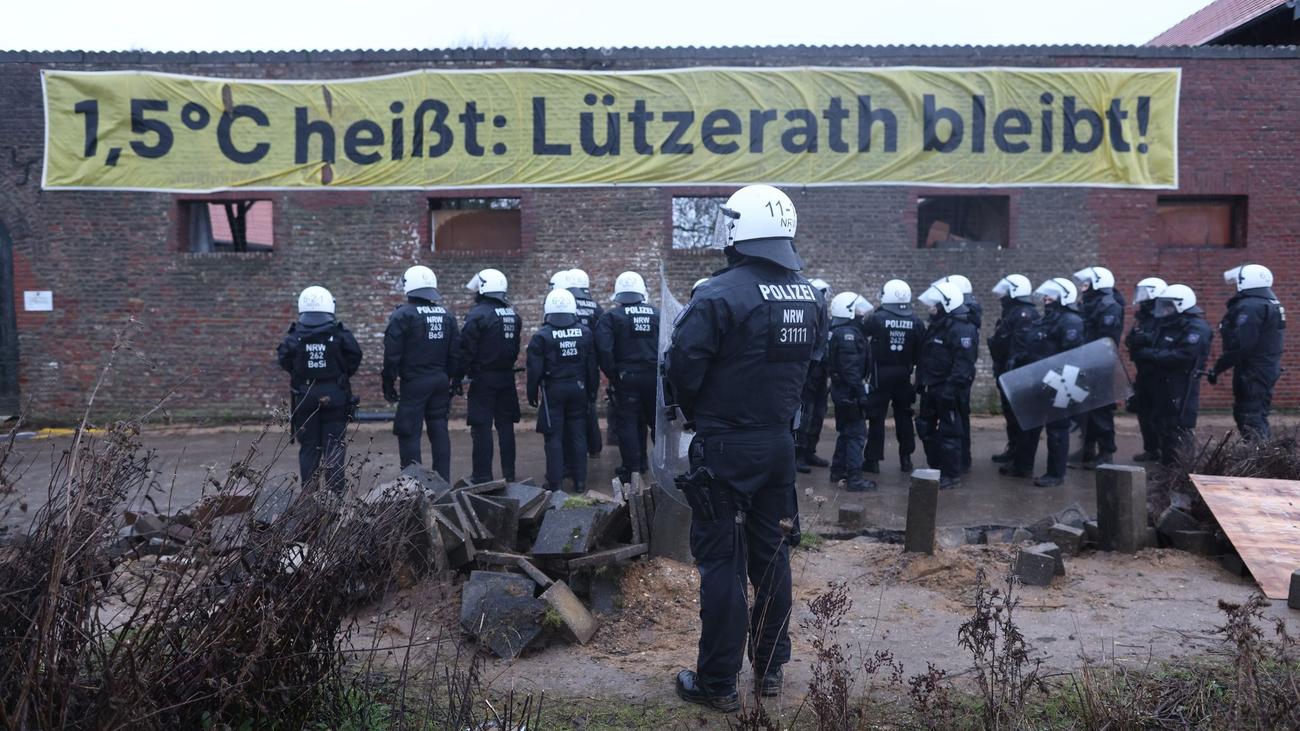 Klima-Proteste: Polizei prüft Hinweise auf Tunnelanlage in Lützerath ...