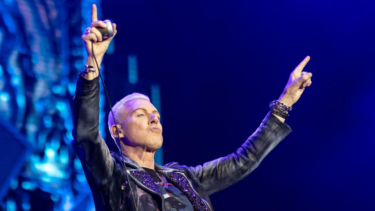 Musik: H.P. Baxxter holt zwei neue Mitglieder in seine Band Scooter ...