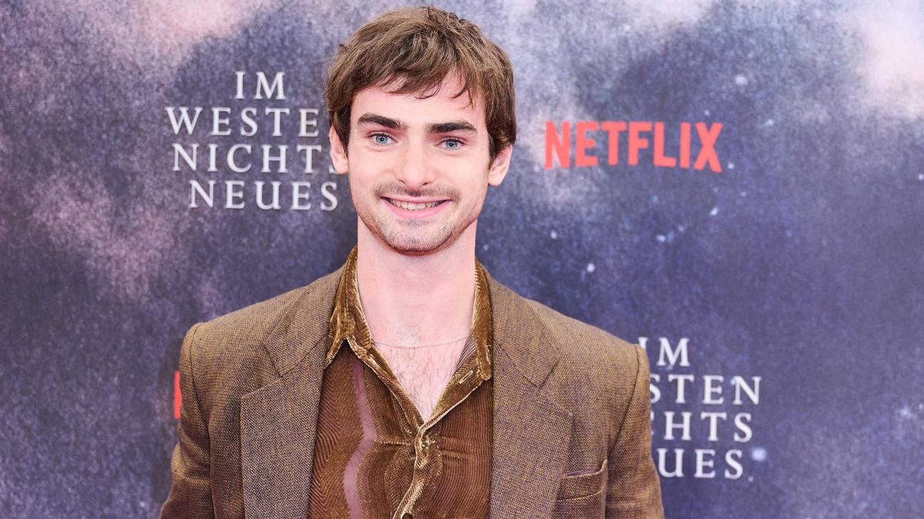 Auszeichnung: Aaron Hilmer in Oscar-Favorit "Im Westen nichts Neues ...