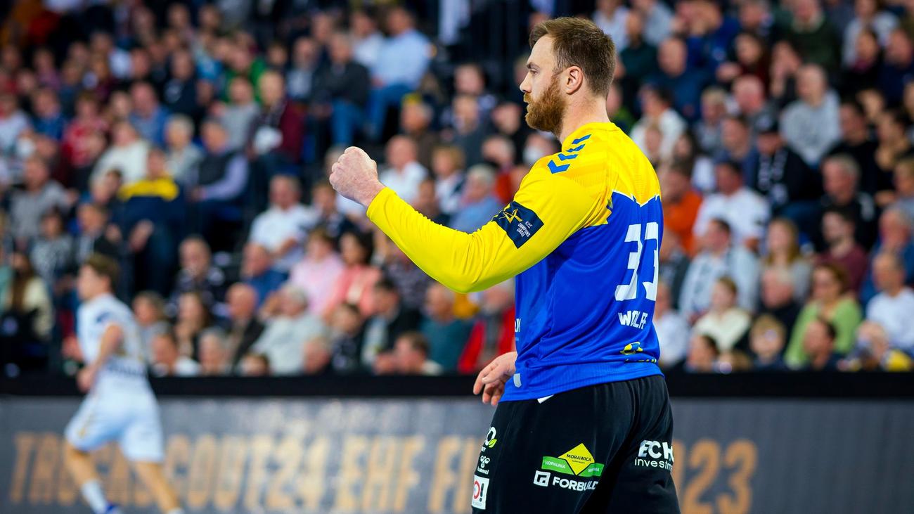 Handball: Kiels Handballer feiern 32:29-Heimsieg über Kielce | DIE ZEIT