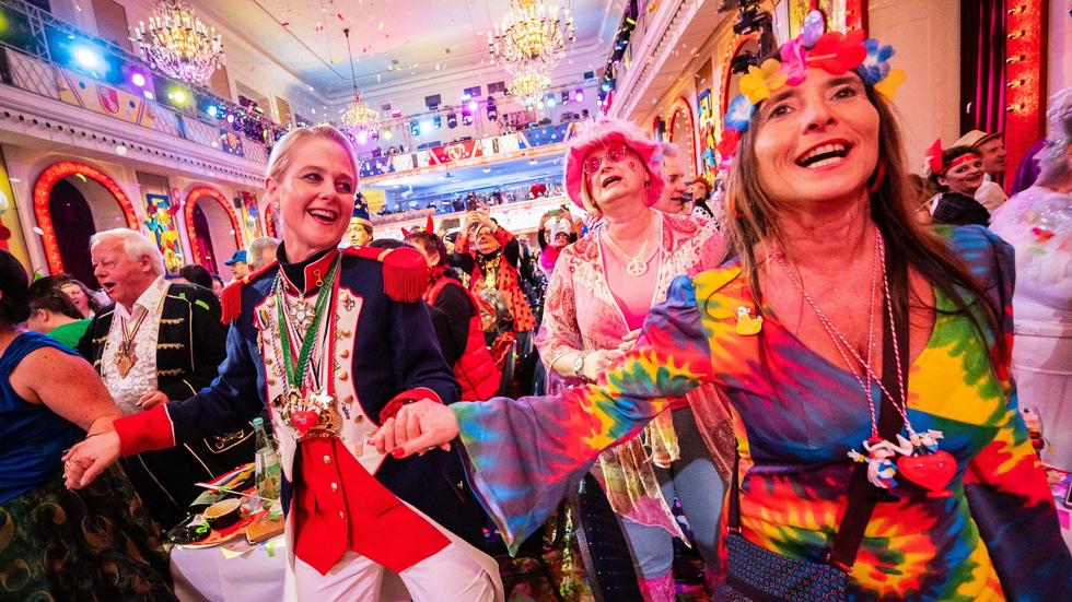 Fernsehen: Quoten: Tiefpunkt für "Mainz bleibt Mainz..." beim Publikum ...