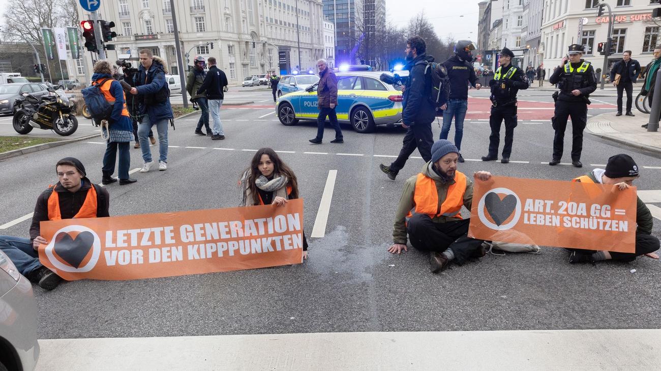 Klimakrise: Letzte Generation: Proteste stoppen, wenn Regierung ...