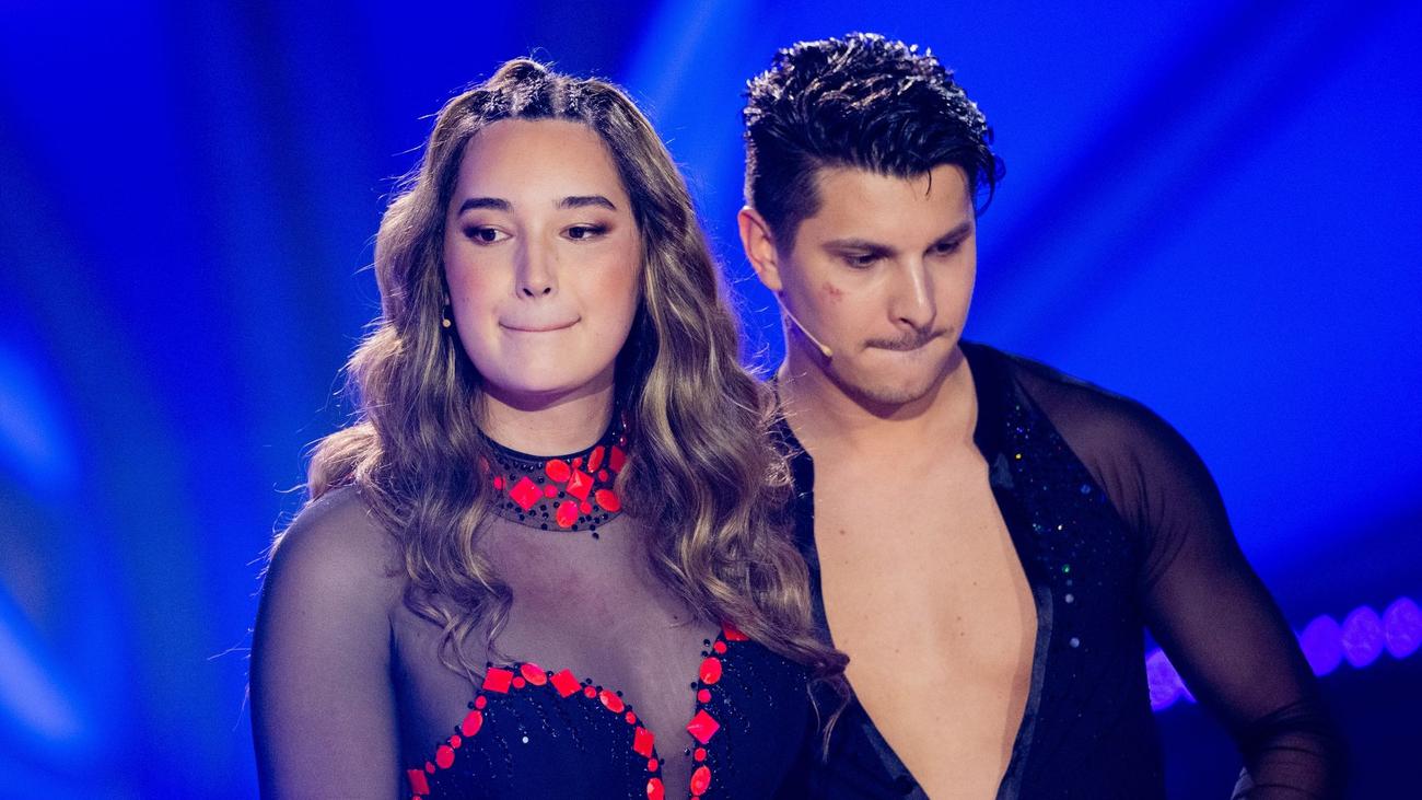 RTL: Model Alex Mariah Peter fliegt als Erste aus RTL: Model Alex Mariah Peter fliegt als Erste aus