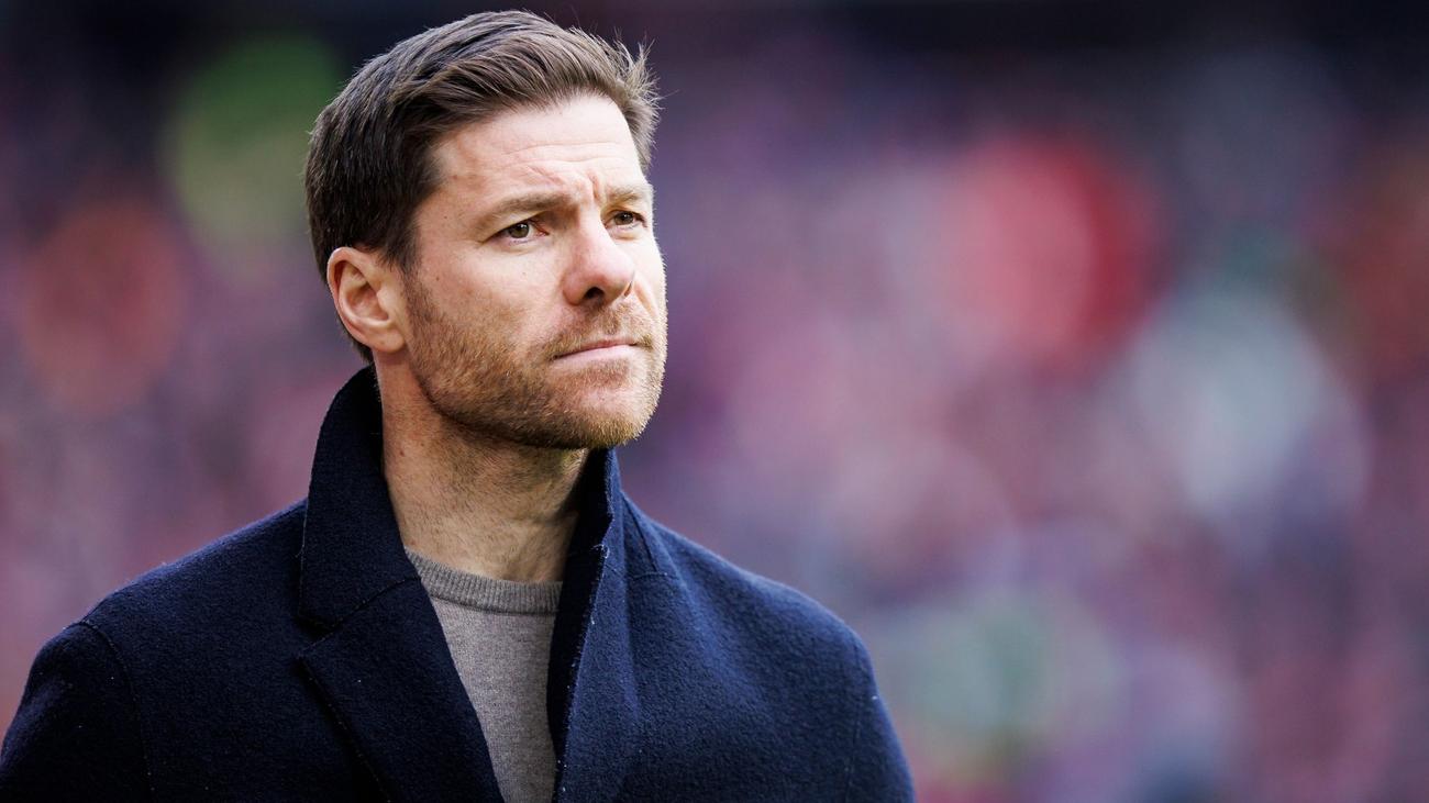 Bundesliga: Alonsos Luxusproblem: Erstmals fast alle Bayer-Spieler fit ...