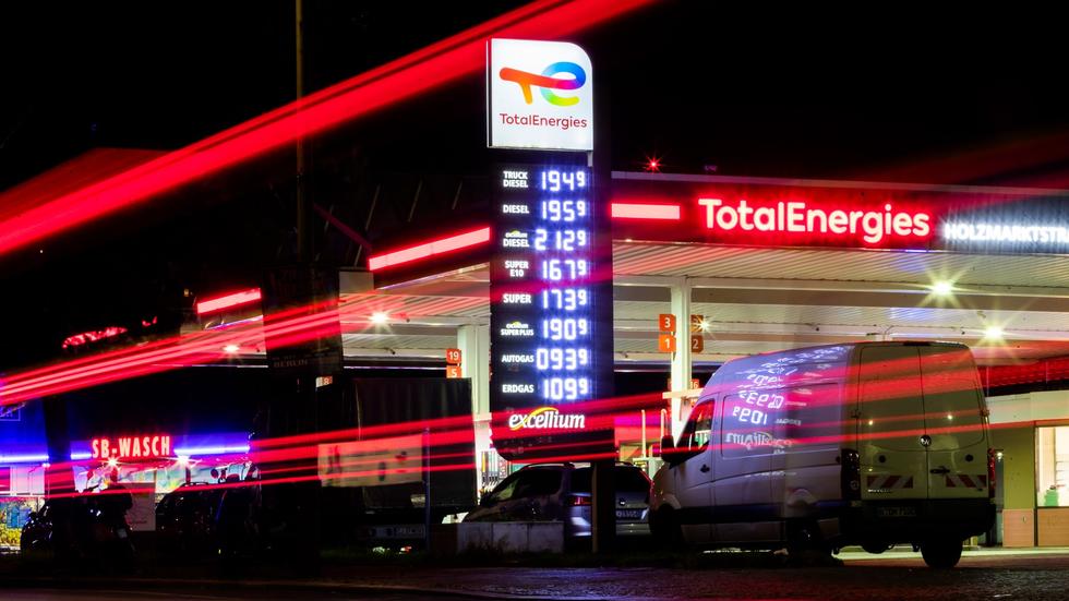 Treibstoff: Total verkauft Tankstellen in Deutschland und Niederlanden ...