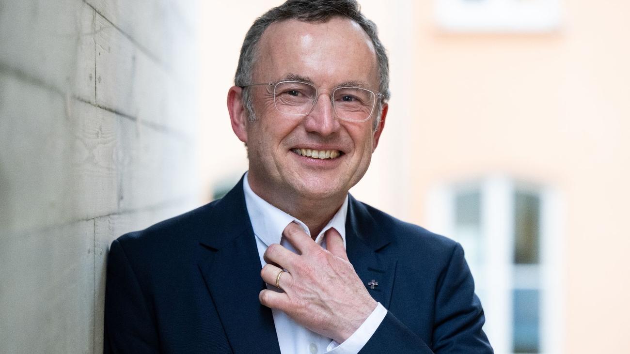 Landesbischof : Kopp will sich in politische Debatten einmischen | DIE ZEIT