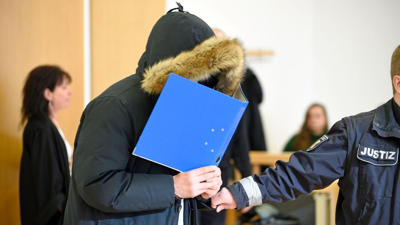 Prozess: Frau erstochen - Opfer fühlte sich von Ehemann bedroht | DIE ZEIT