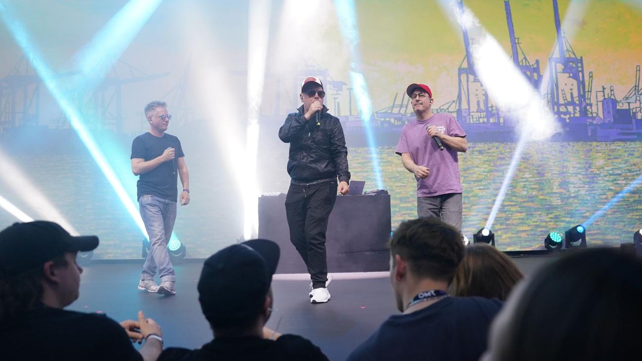 Rap-Band: Fettes Brot begeistern bei OMR mit Überraschungsheimspiel ...