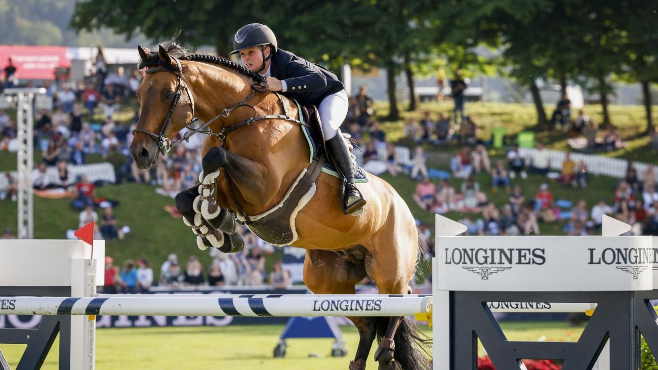 Pferdesport: Reiterin Thijssen gewinnt Großen Preis in Mannheim | DIE ZEIT