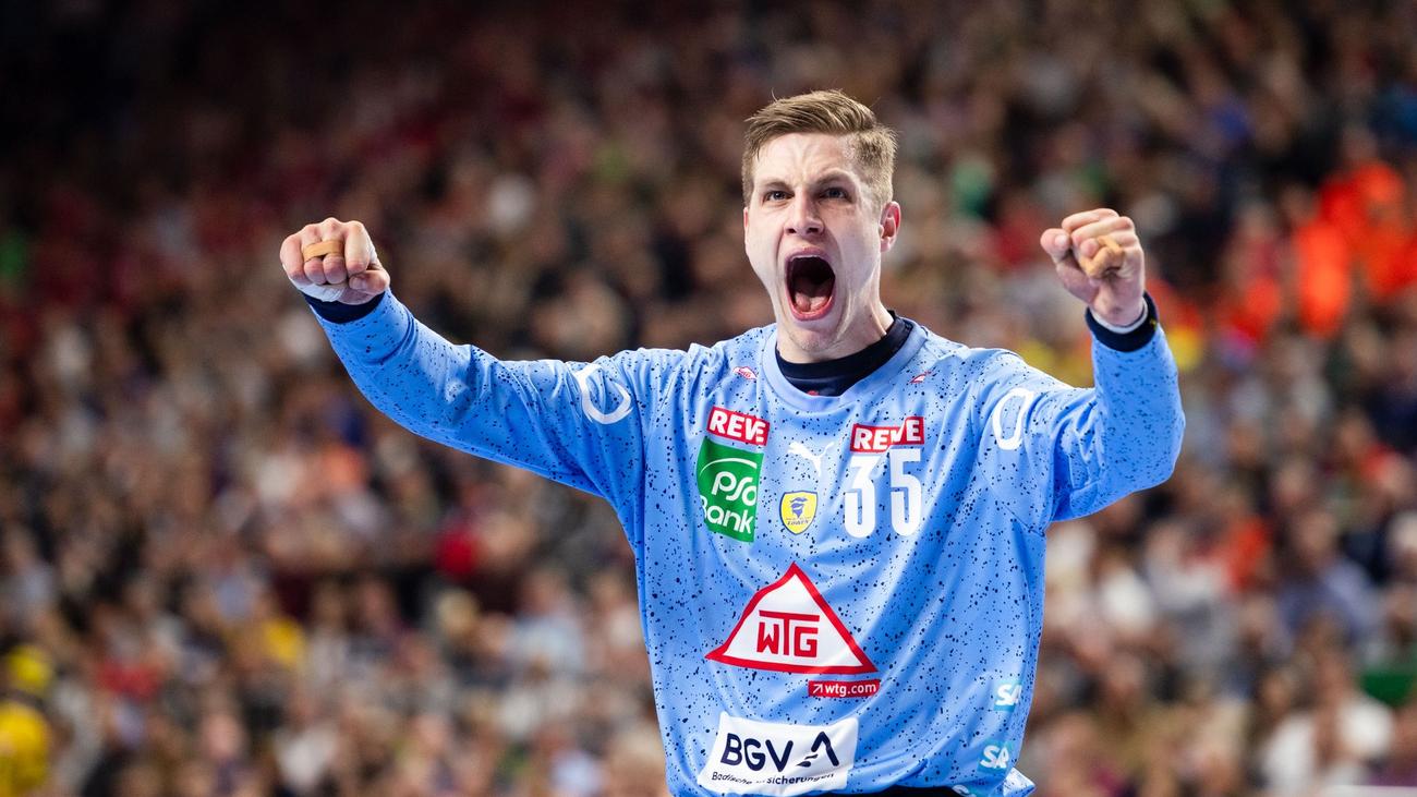 Handball: OP beim Nationaltorwart: Saison-Aus für Handball-Löwe | ZEIT ...