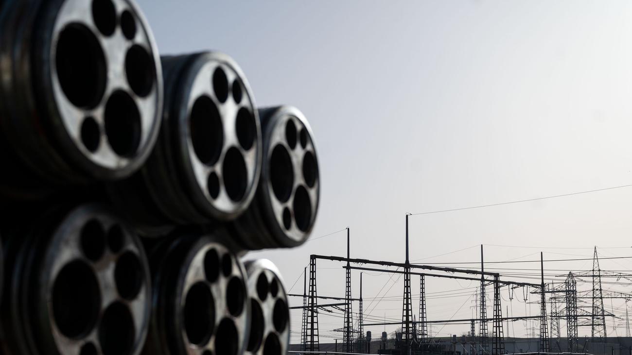 Energie: Grünes Licht für Bau eines Abschnitts der Suedlink-Trasse ...