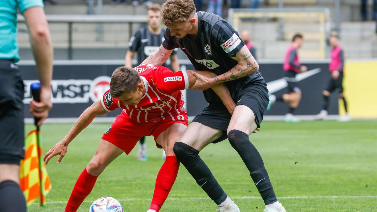 Transfer: Werder Bremen gibt Engelhardt an SC Freiburg ab | DIE ZEIT