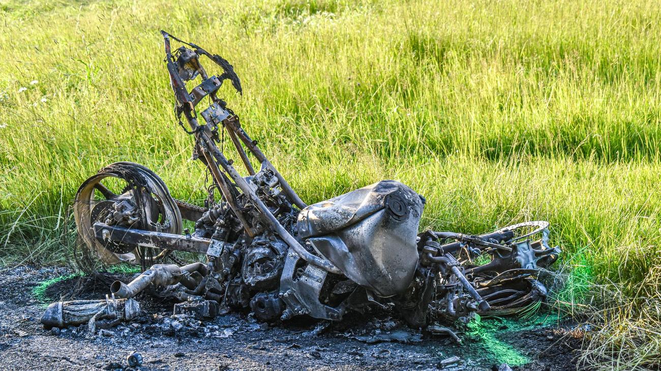 Schwäbisch Hall: Motorradfahrer stirbt bei Kollision mit Auto | DIE ZEIT