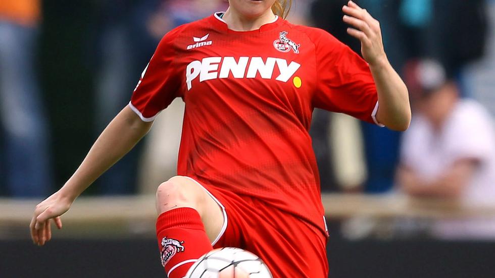 Frauen-Bundesliga: Gerhardt kehrt zum Frauenfußball-Bundesligisten Köln ...
