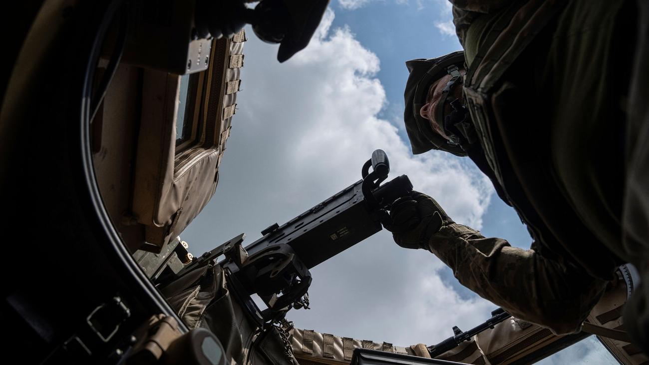 Ukraine-Krieg: Kiew spricht von planmäßiger Gegenoffensive | DIE ZEIT