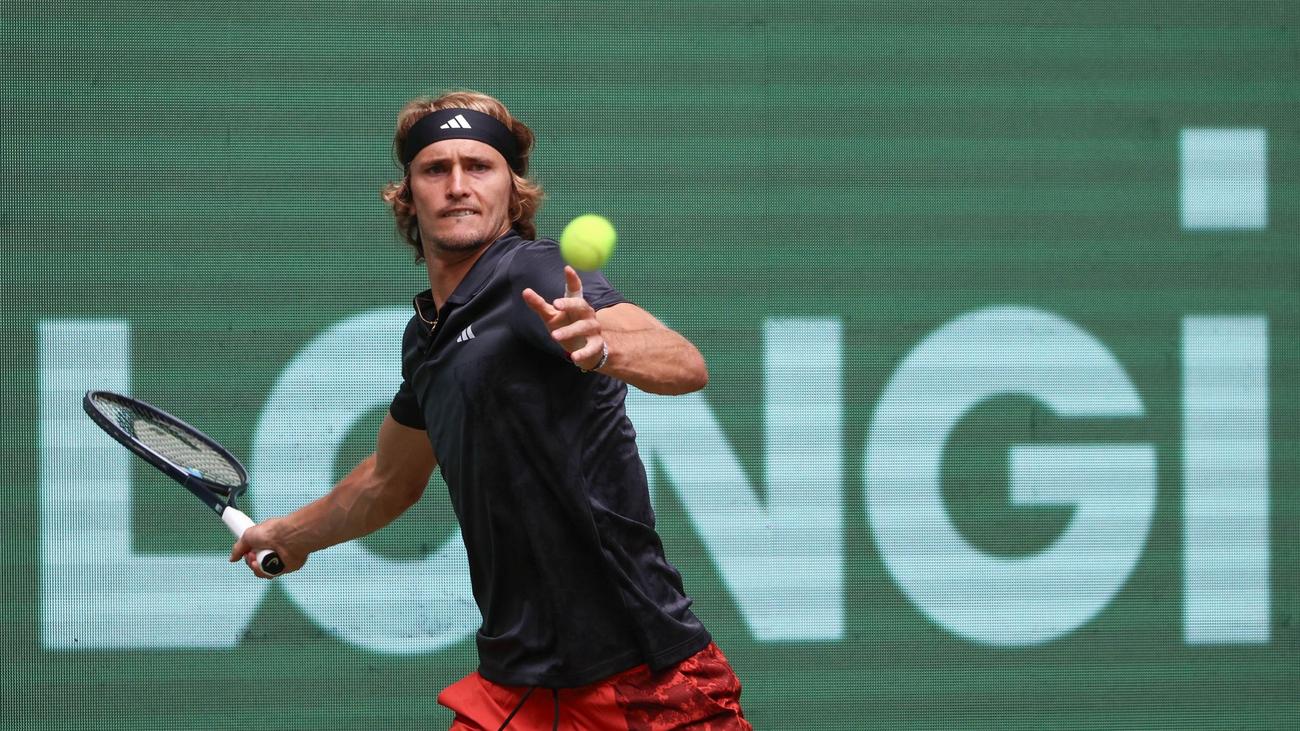 Tennis: Zverev erstmals seit 2017 im Halle-Halbfinale | DIE ZEIT