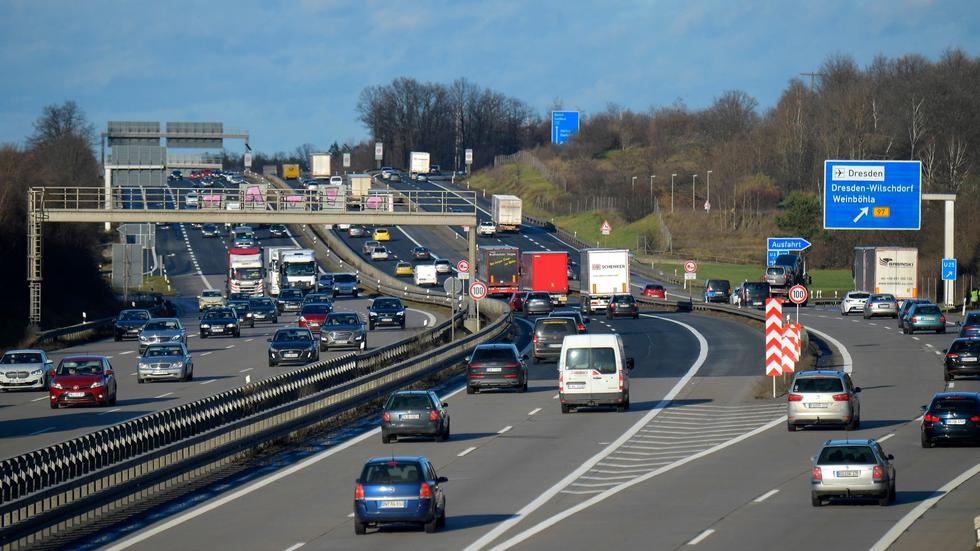 Verkehr: CDU-Politiker: Situation auf A 4 wird immer chaotischer | ZEIT ...