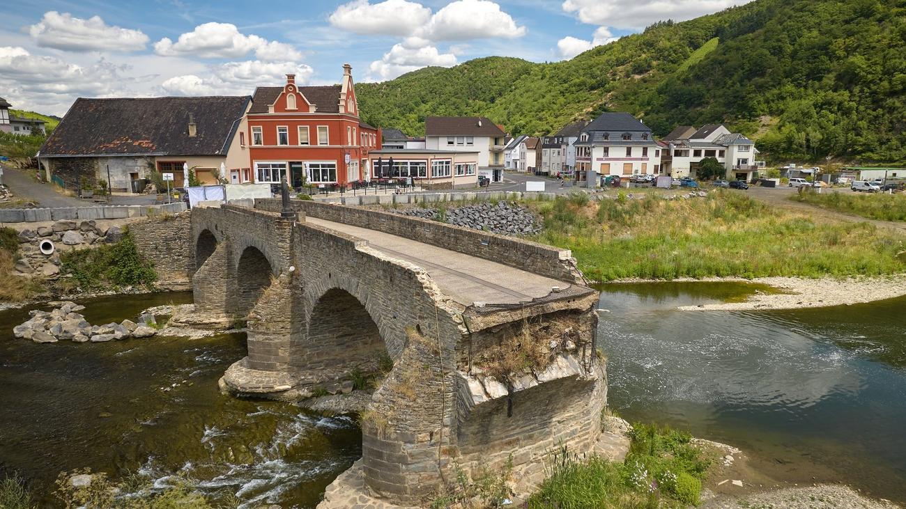 Katastrophe: Zwei Jahre nach der Flut: Wie weit ist der Wiederaufbau ...