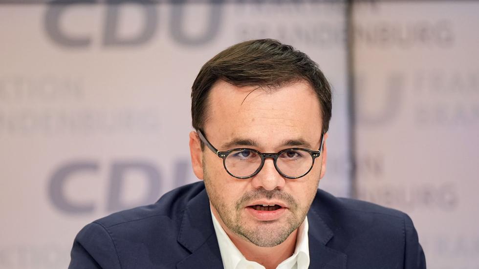 Parteipolitik: CDU-Landeschef geht nach AfD-Aussagen von Merz auf ...