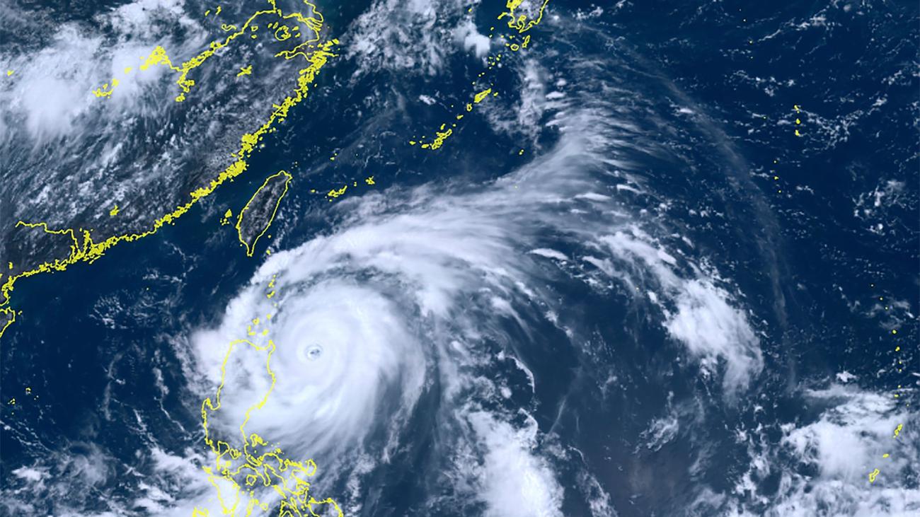 Unwetter: Super-Taifun "Doksuri" steuert auf die Philippinen zu | DIE ZEIT
