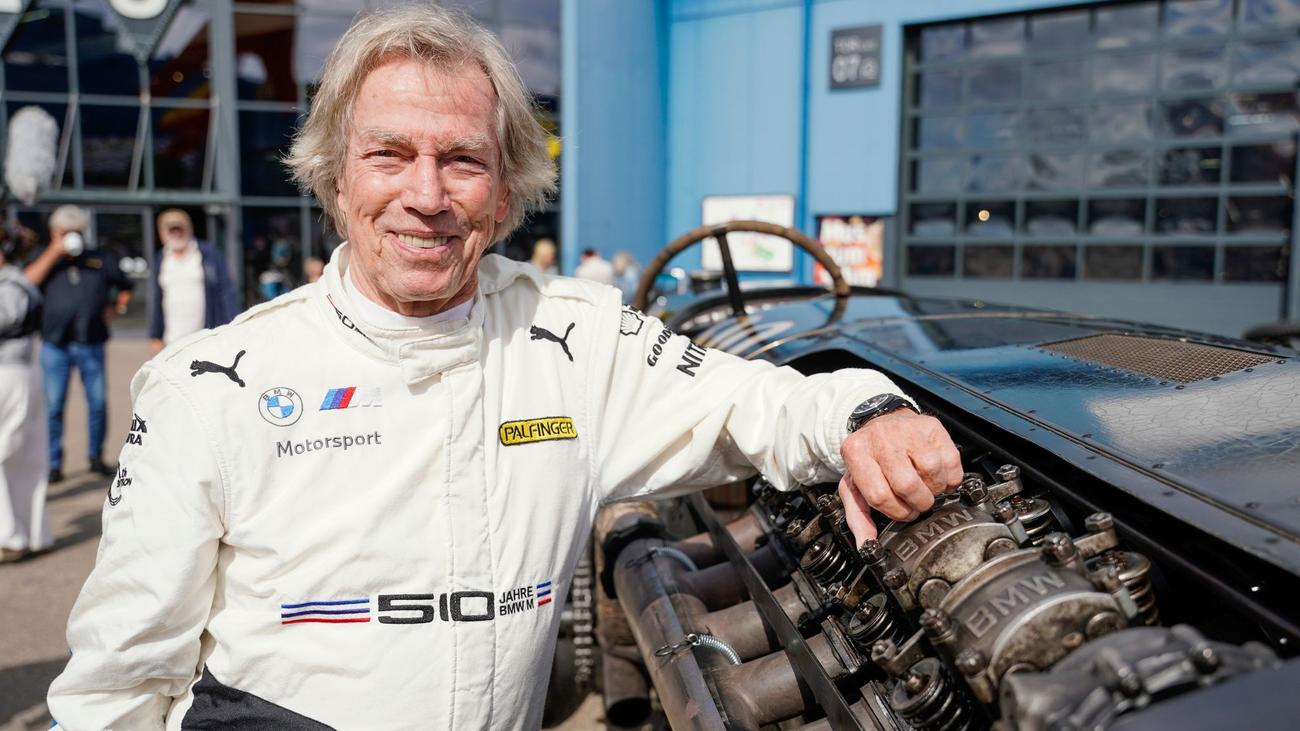 Leute: Prinz von Bayern bestach Chauffeur und fuhr mit zehn Auto | DIE ZEIT