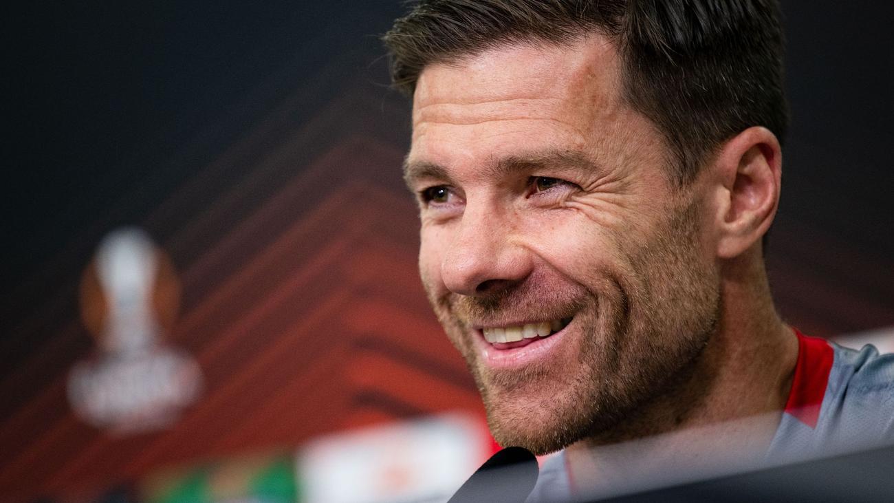 Bundesliga: Alonso über Geplänkel vor Derby: "Bin kein Teil davon ...