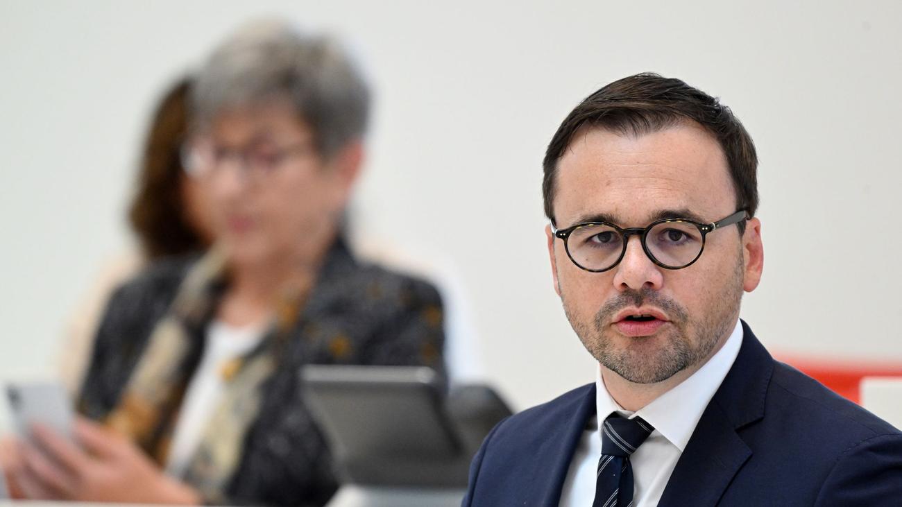 Regierungskoalition: Migrationspolitik: CDU-Chef fordert Grüne zur Korrektur auf | DIE ZEIT