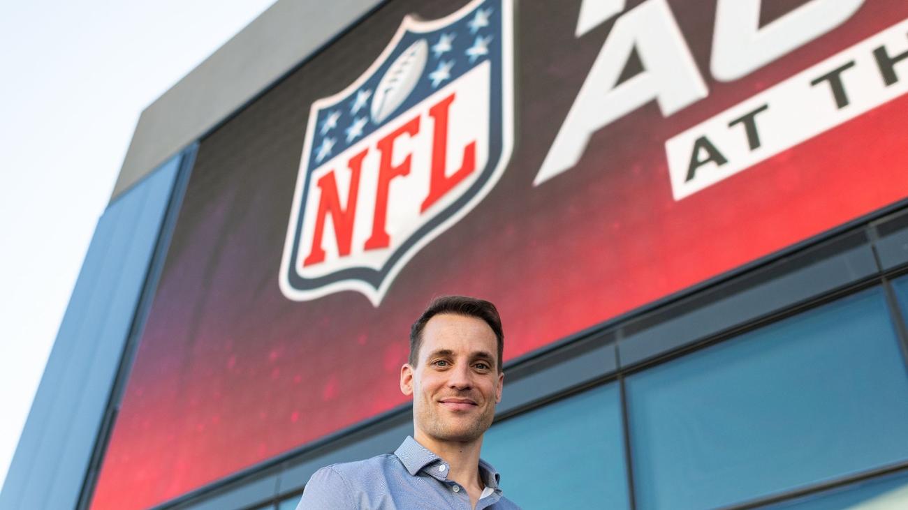 American Football: NFL-Deutschland-Chef sieht "ganz neuen Hype" | DIE ZEIT