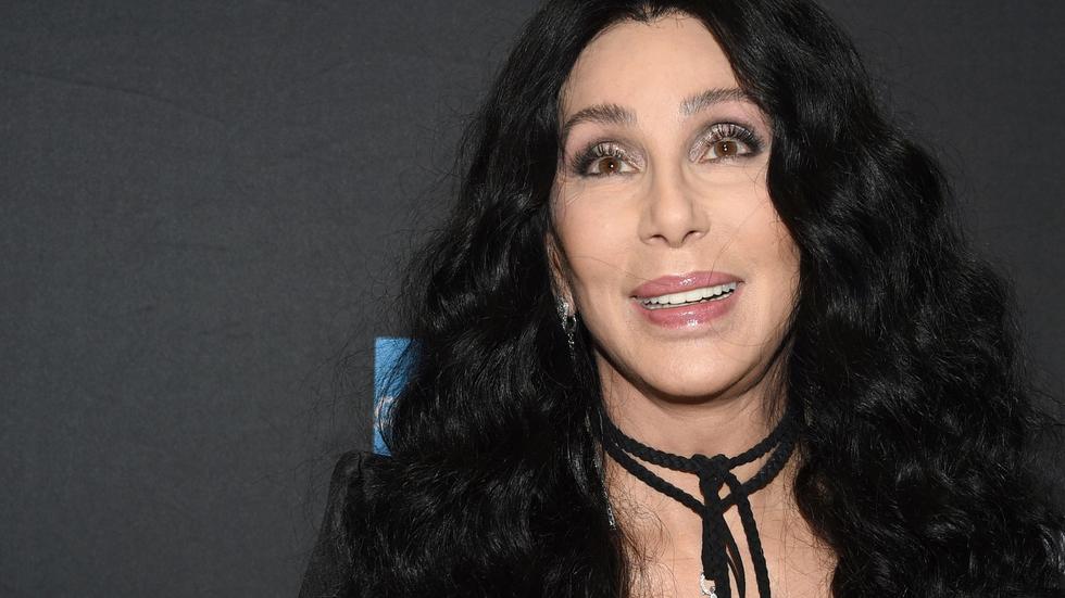 Sängerin: Cher: "Ich war das Paradebeispiel eines wilden Kindes" | ZEIT ...