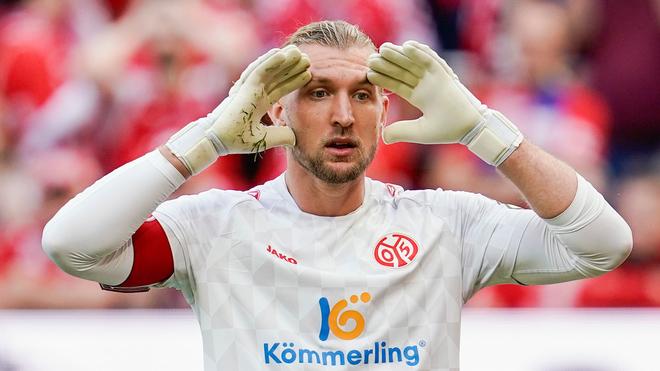 Bundesliga: Torwart Zentner fehlt Mainz 05 gegen Freiburg | DIE ZEIT