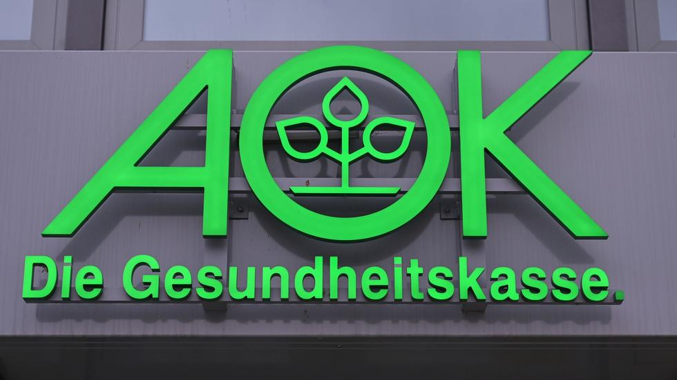 AOK Plus: Erhöhter Krankenkassenbeitrag in Thüringen und Sachsen | ZEIT ...