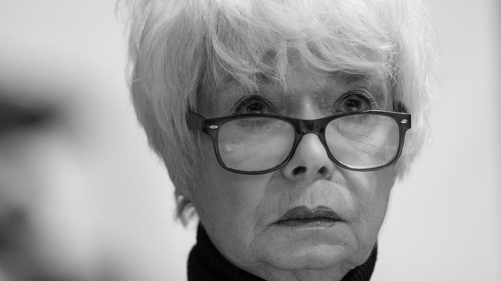 Im Alter von 76 Jahren : "Klimbim"-Star Ingrid Steeger gestorben | ZEIT ...