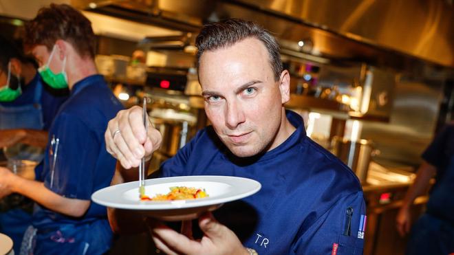 Sternekoch: Tim Raue eröffnet Restaurant im Fernsehturm | DIE ZEIT