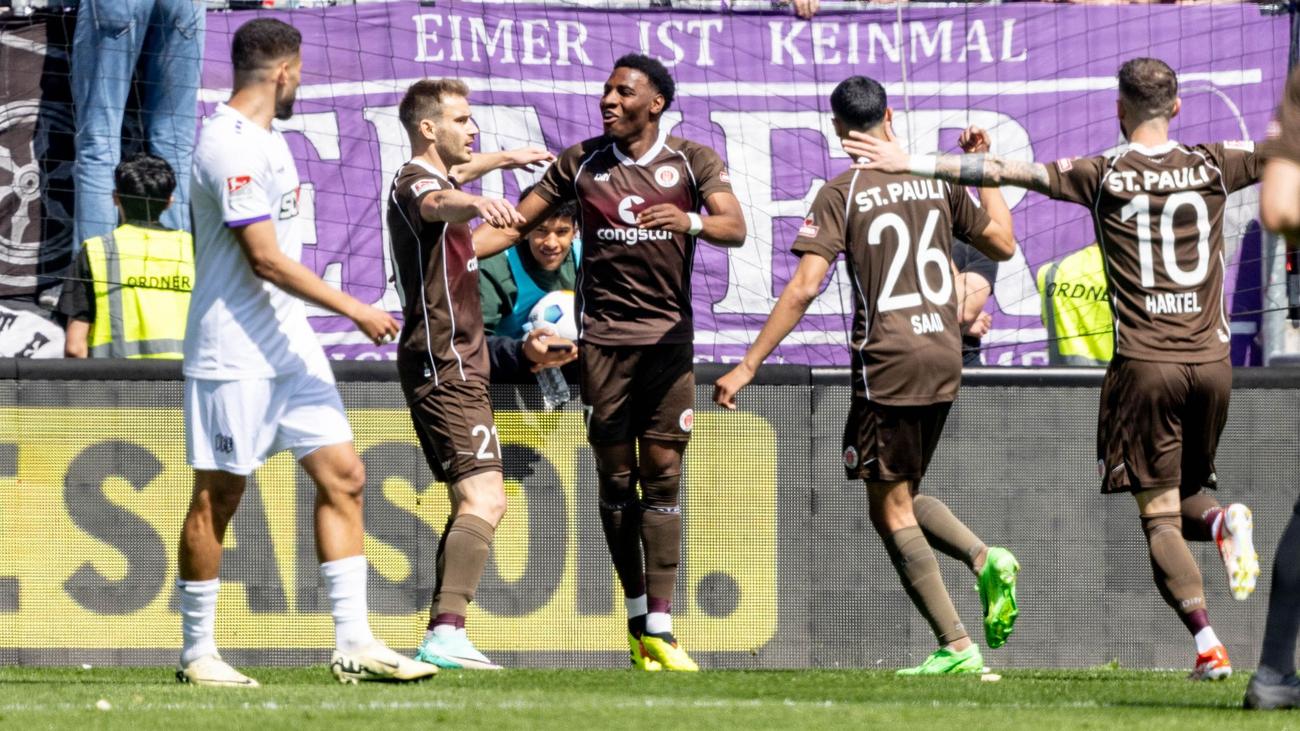 2. Liga : Nach 13 Jahren: FC St. Pauli steigt in die Bundesliga auf | DIE ZEIT